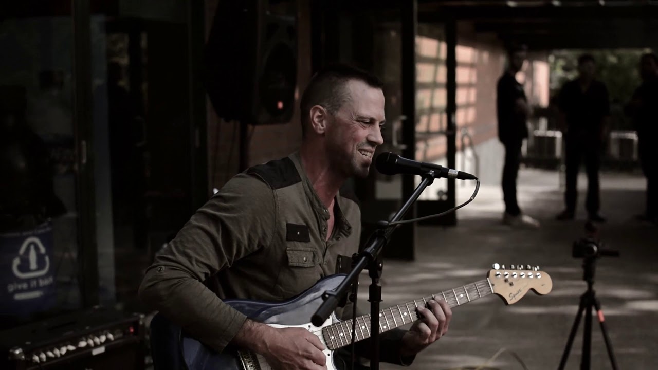 Brock Mulder "Too Slow" Live at Make Music Day - YouTube