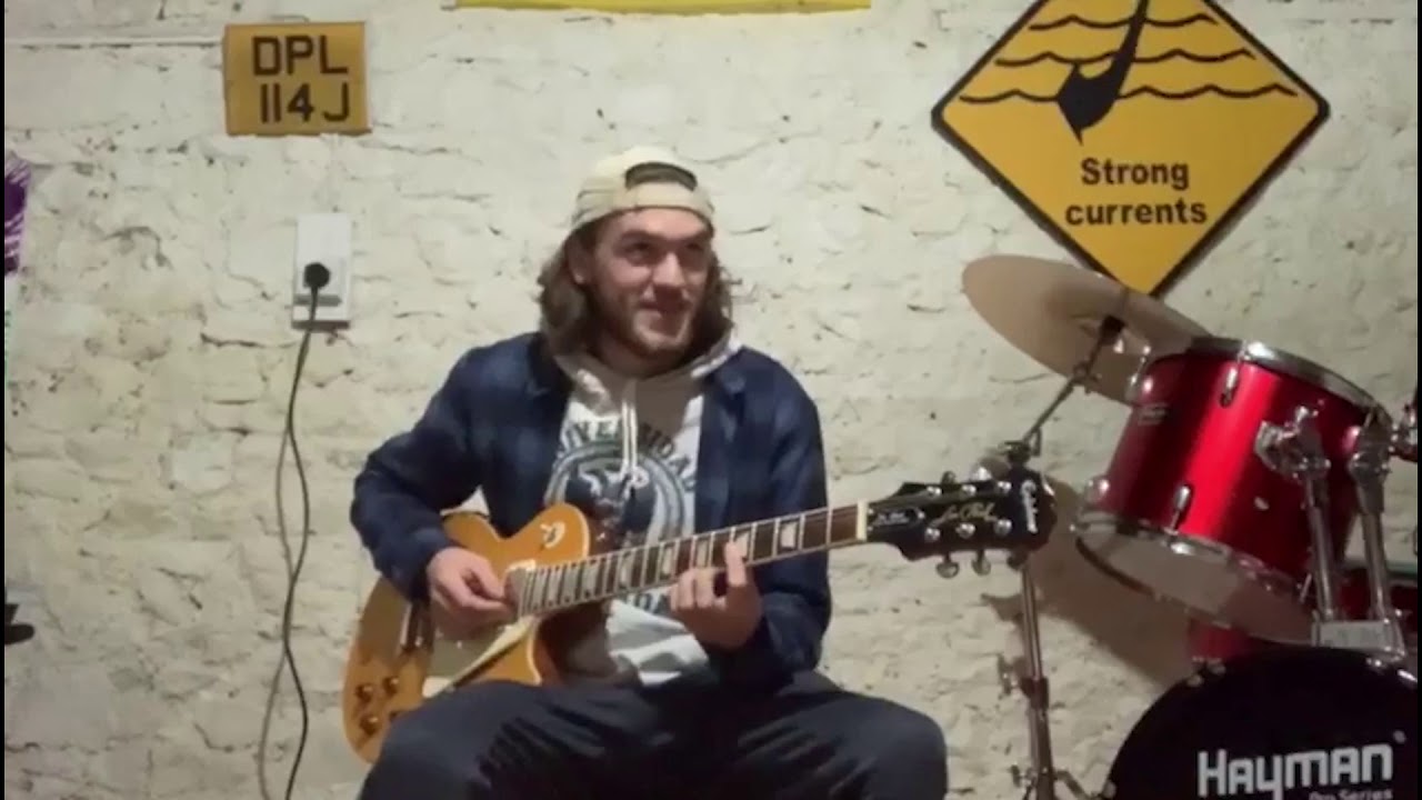 Teenage Theme Night #21 - Julie Mangos (Noah Canham) - YouTube