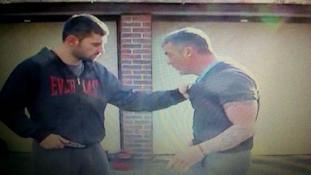 Lee Morrison vs. The Knife - YouTube