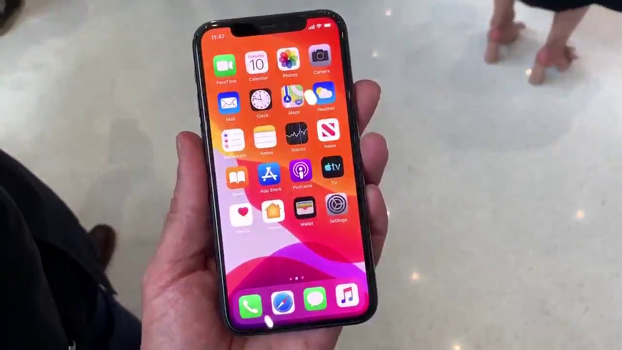 iPhone 11 Camera Sneak Peak - YouTube