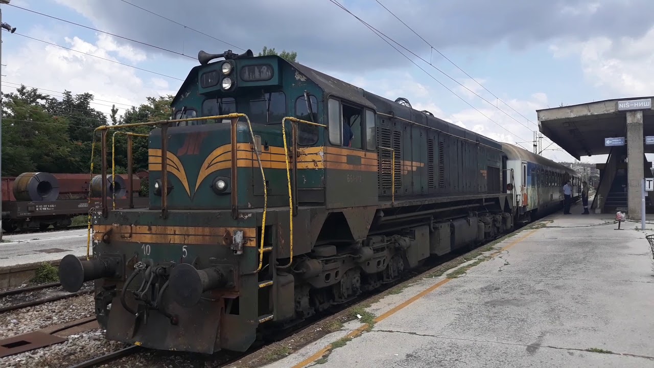EMD G16 661-112 - YouTube