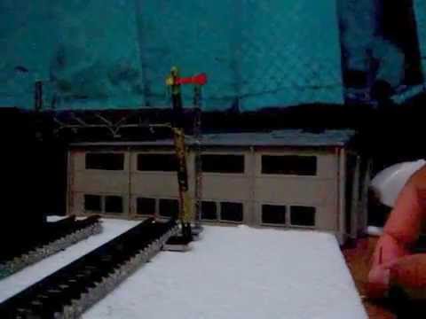 N Scale DIY Manual Arm Signal / Semaphore Mechanism - YouTube