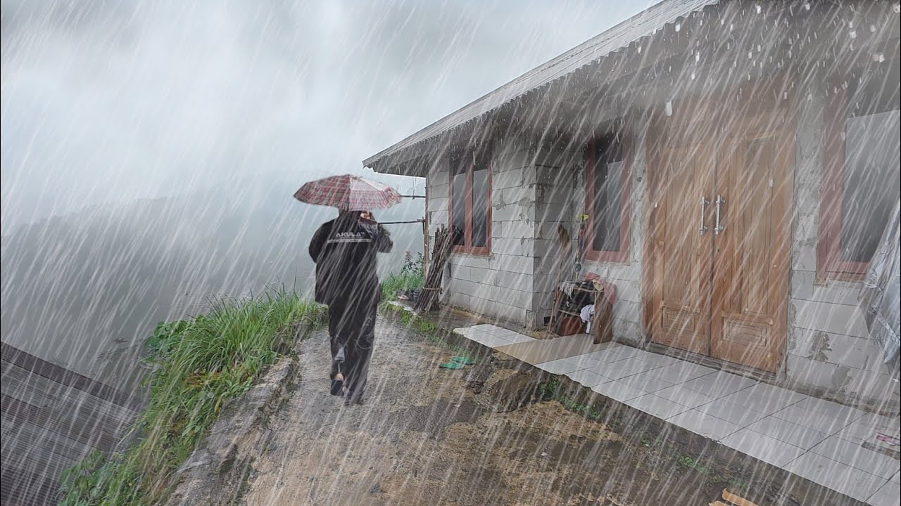 Walking in Super Heavy Rain Thunderstorms and Strong Winds | Very Cold ...