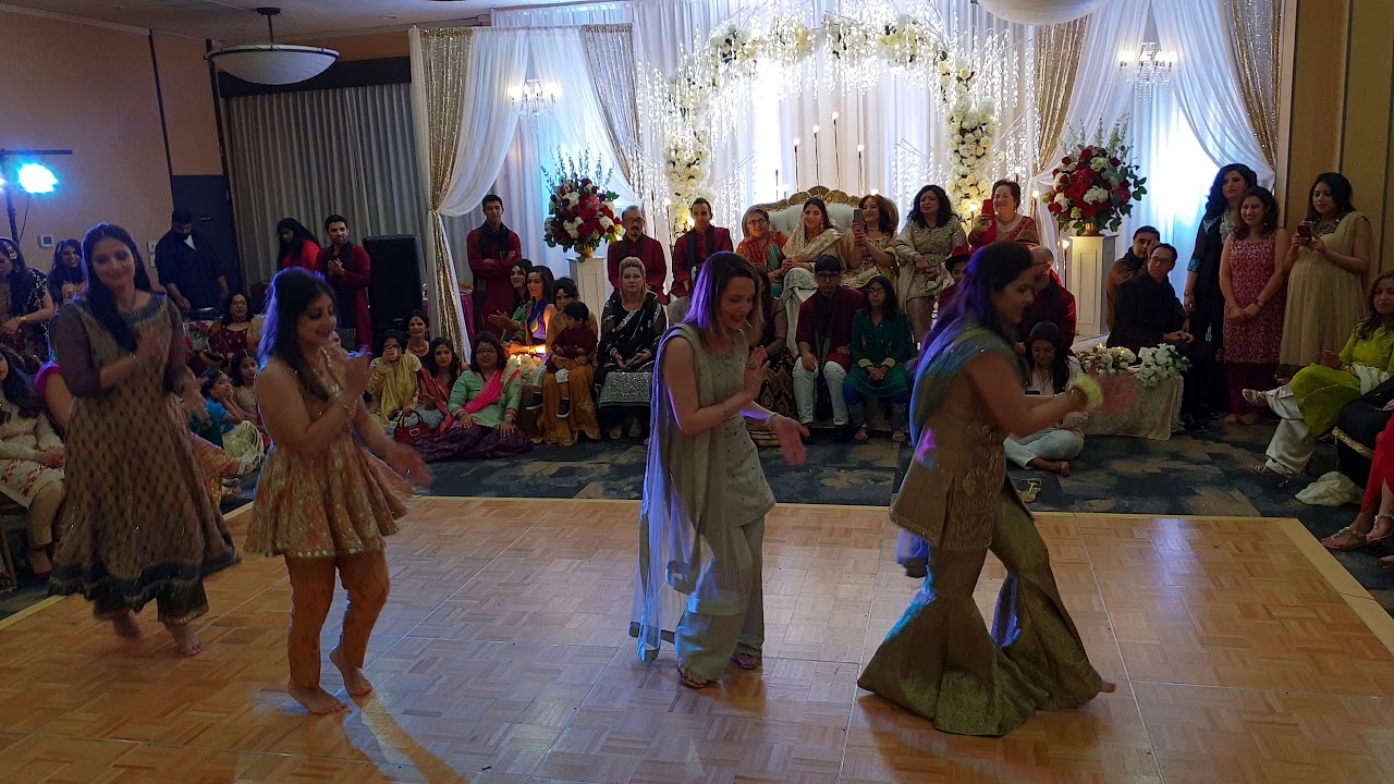 Groom's Folks - All girls dance performance 1 #AmnaSaidYesToSherry ...