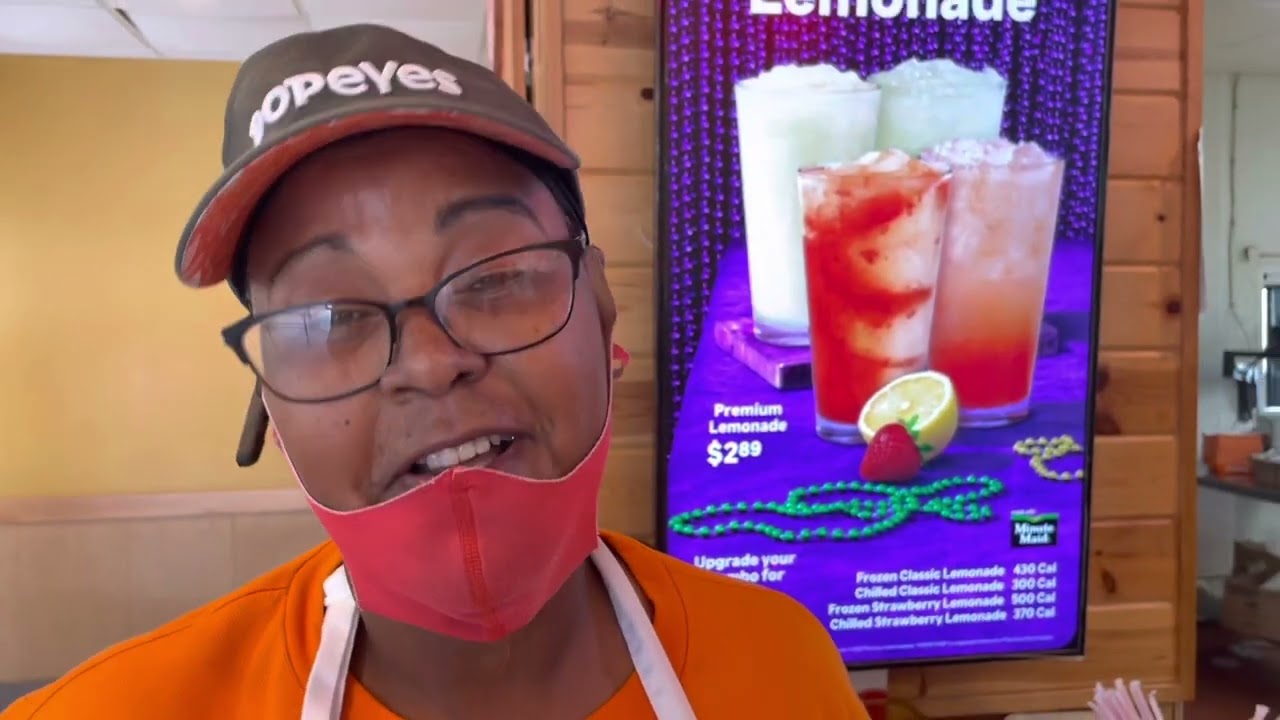 Meet ‘Ms. Cynthia’ Carter, the singing Popeyes lady - YouTube