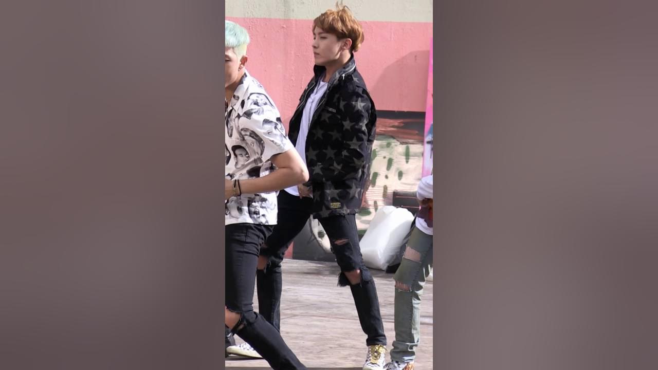 [BANGTAN BOMB] 'FIRE' MV Shooting- 'j-hope' Follow ver. - BTS (방탄소년단) - YouTube