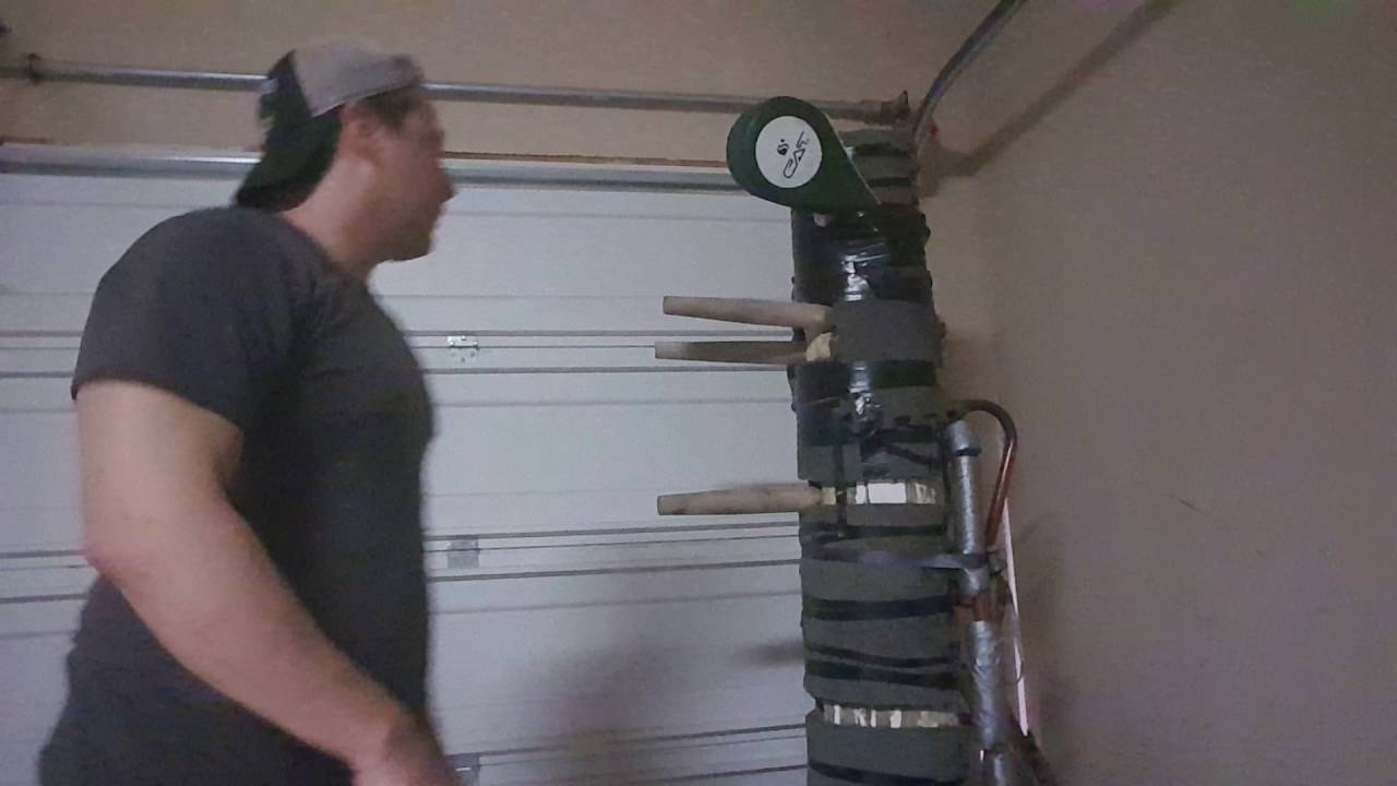 Boxing with wooden dummy - YouTube