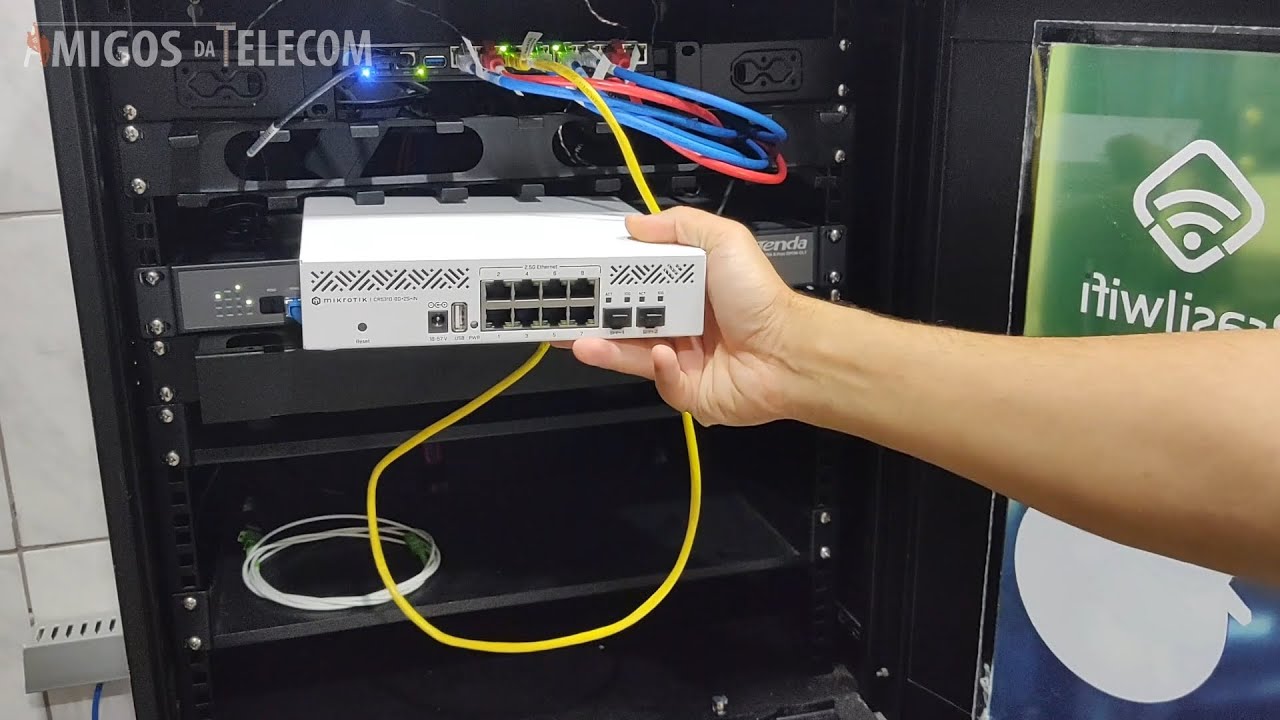 Switch Mikrotik 8 Portas 2.5Gbps CRS310-8G+2S+IN (unboxing e testes ...