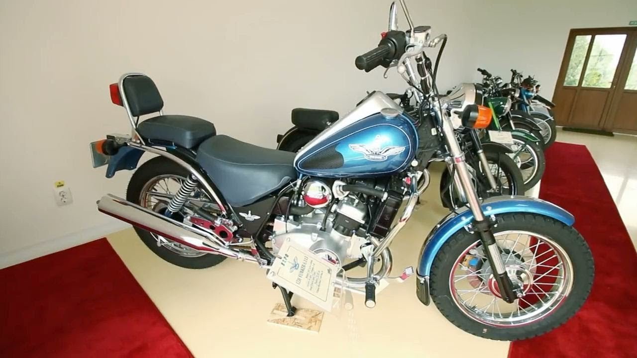 Exclusiv în România: Cea mai mare colecţie de motociclete din România ...