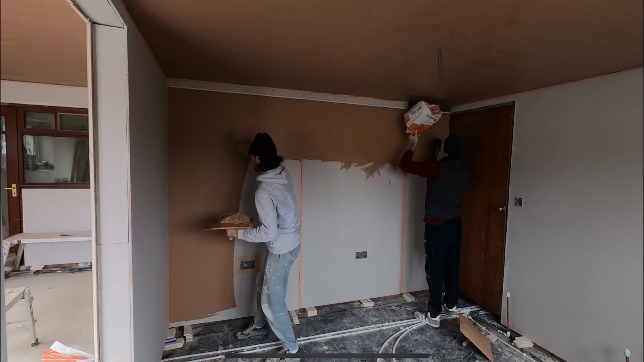 Dot & Dabbing (plasterboarding) And plastering A Kitchen Extension ...