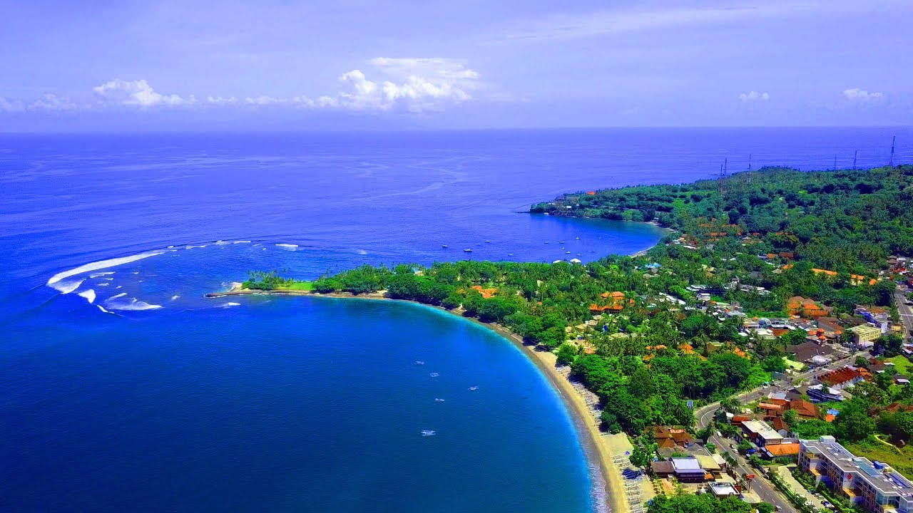 Beautiful Senggigi Beach Lombok in 4k by dji mavic pro - YouTube