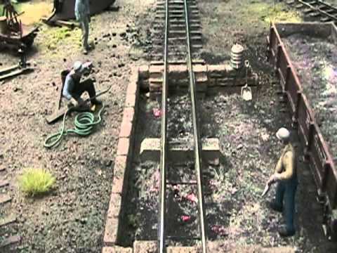 Iwan Animations Glowing Ash Pit - YouTube