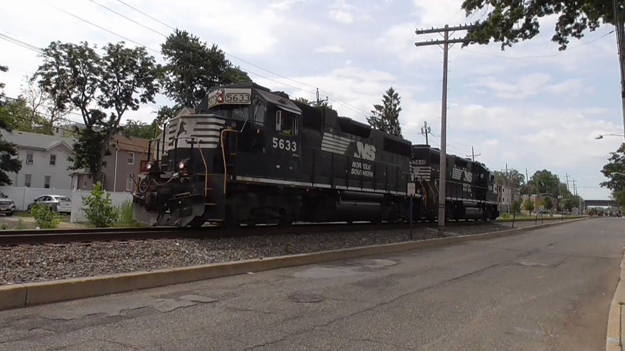 Pascack Valley Line Trains in Hackensack 6/10/21 - YouTube