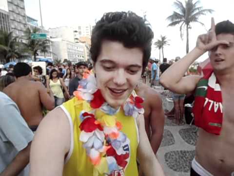 Tim tem tom - YouTube