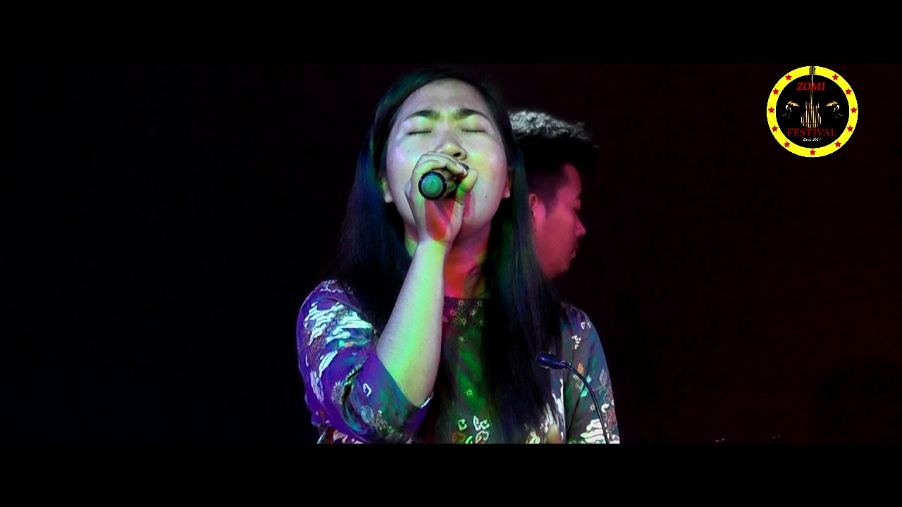 A (2) vei na Zomi Guitar Festival 2018 Ciang Nu - YouTube