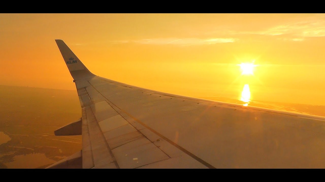 KLM Boeing 737-800 Gorgeous Sunset Takeoff from Amsterdam - YouTube