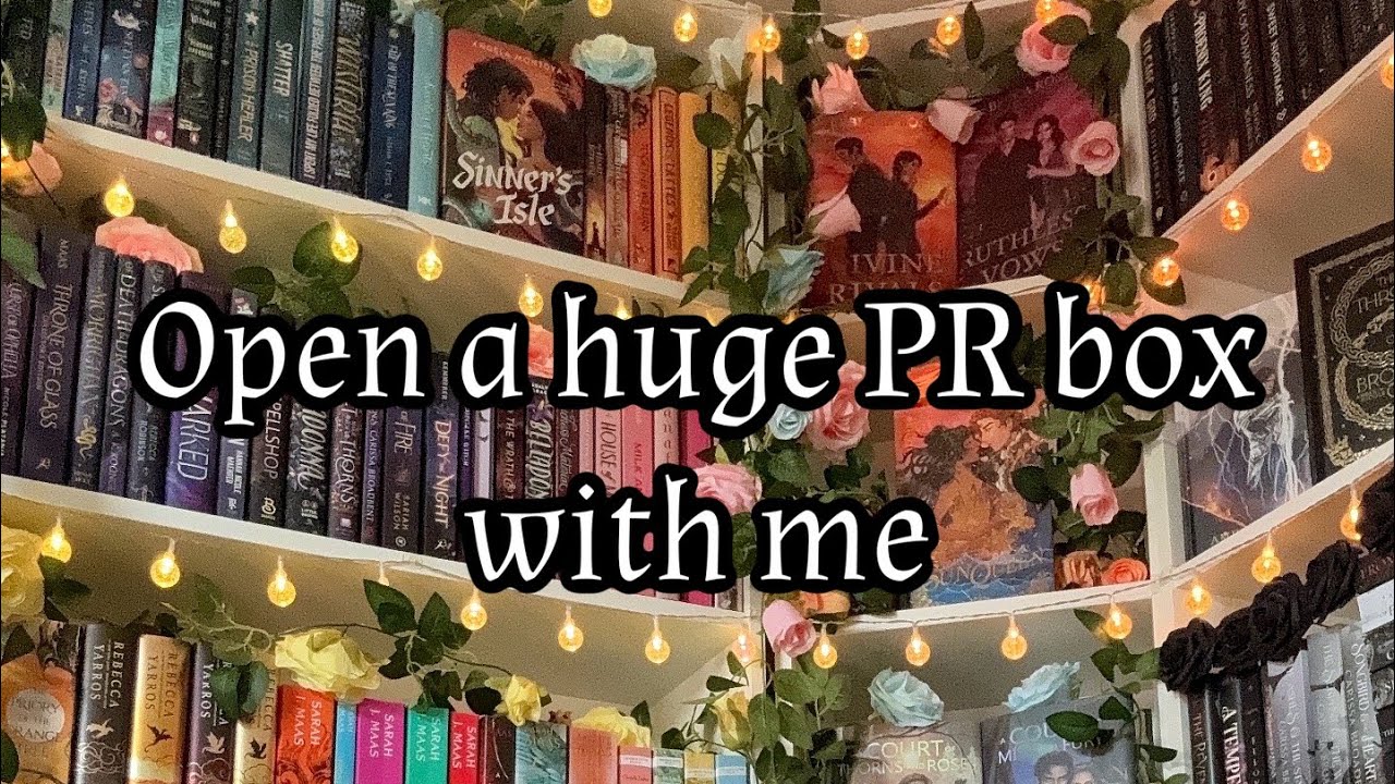 HUGE PR BOX UNBOXING! - YouTube