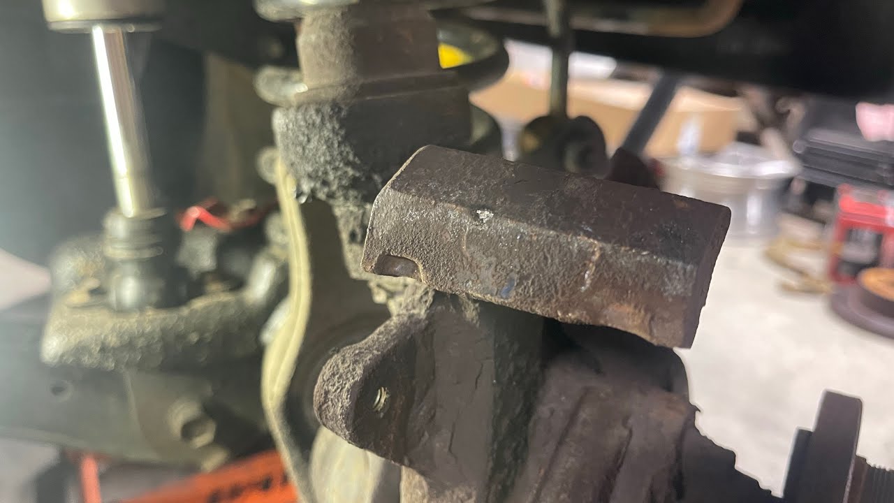 How to repair Jeep steering knuckles for smooth brake operation - YouTube