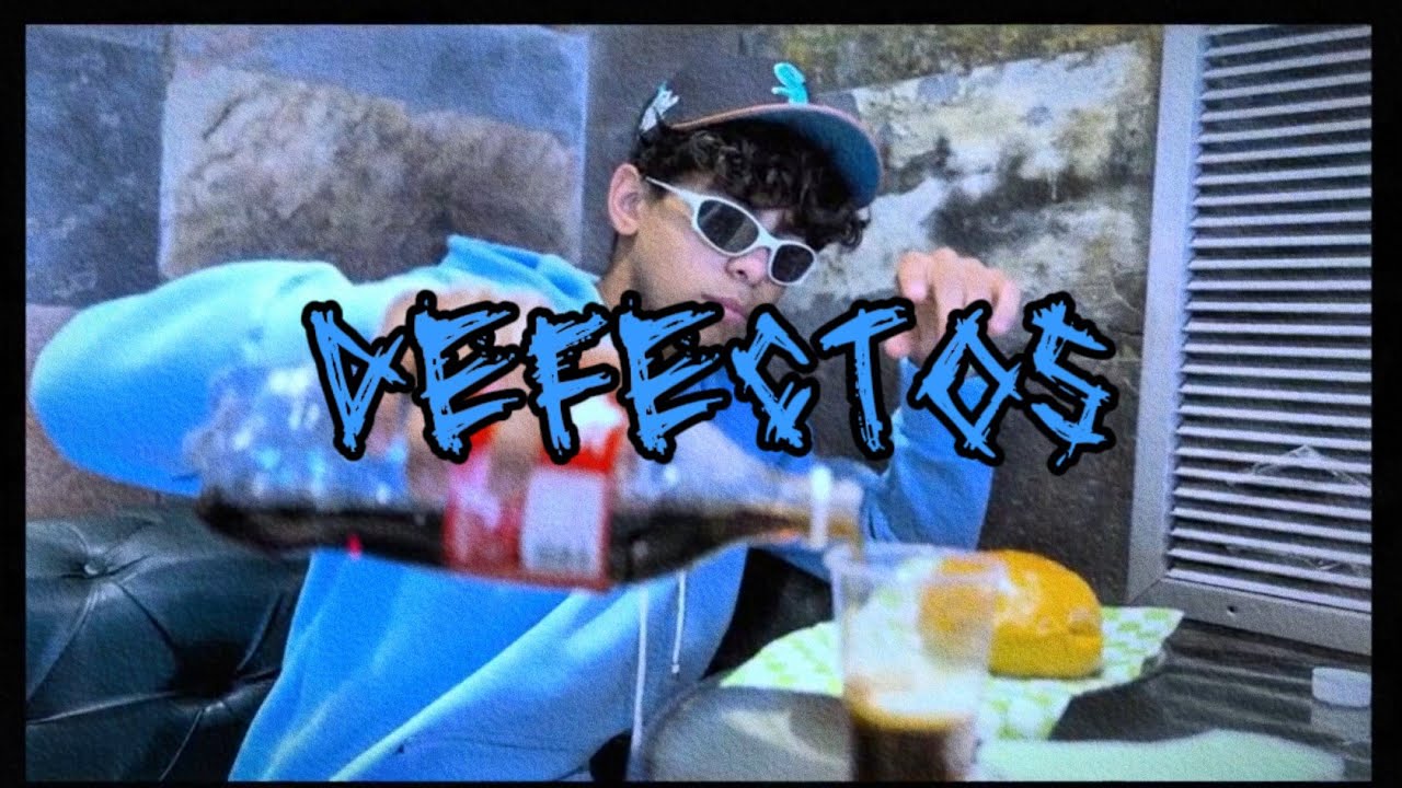 Dani Venz - DEFECTOS (Video Oficial) Chords - Chordify