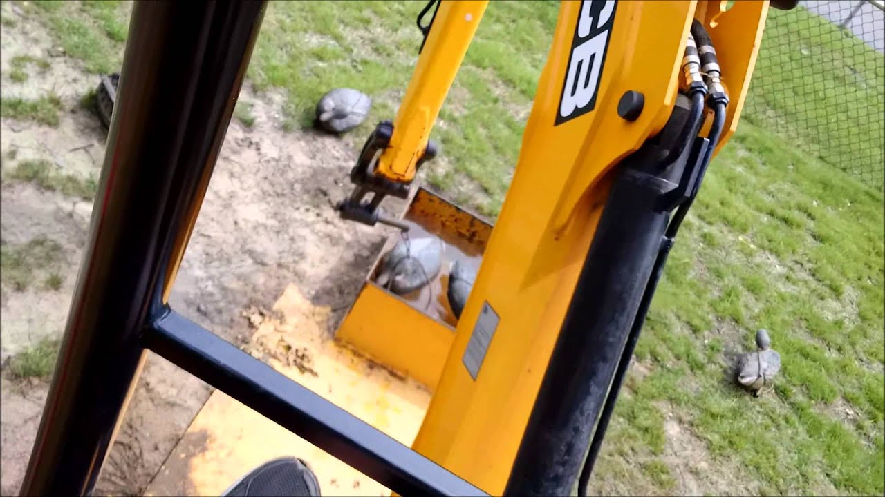 Diggerland USA: Mini Diggers / On Ride POV / May 16, 2015 - YouTube