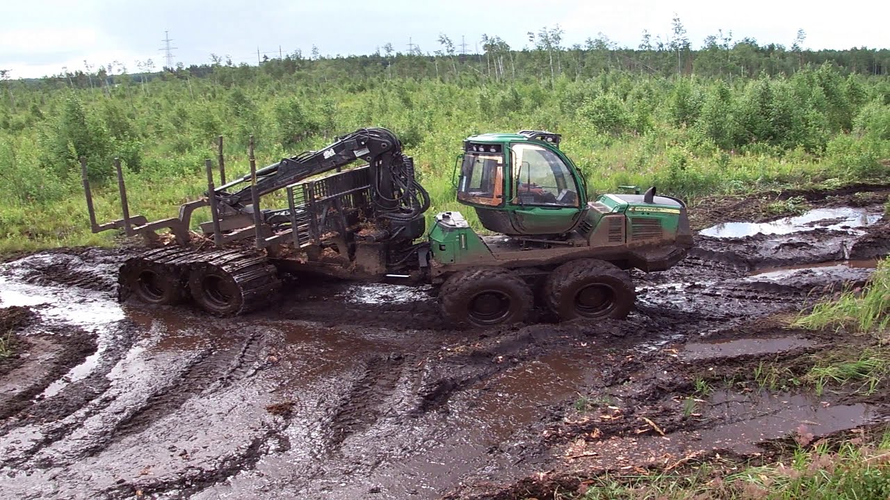 John Deere Forwarder - YouTube