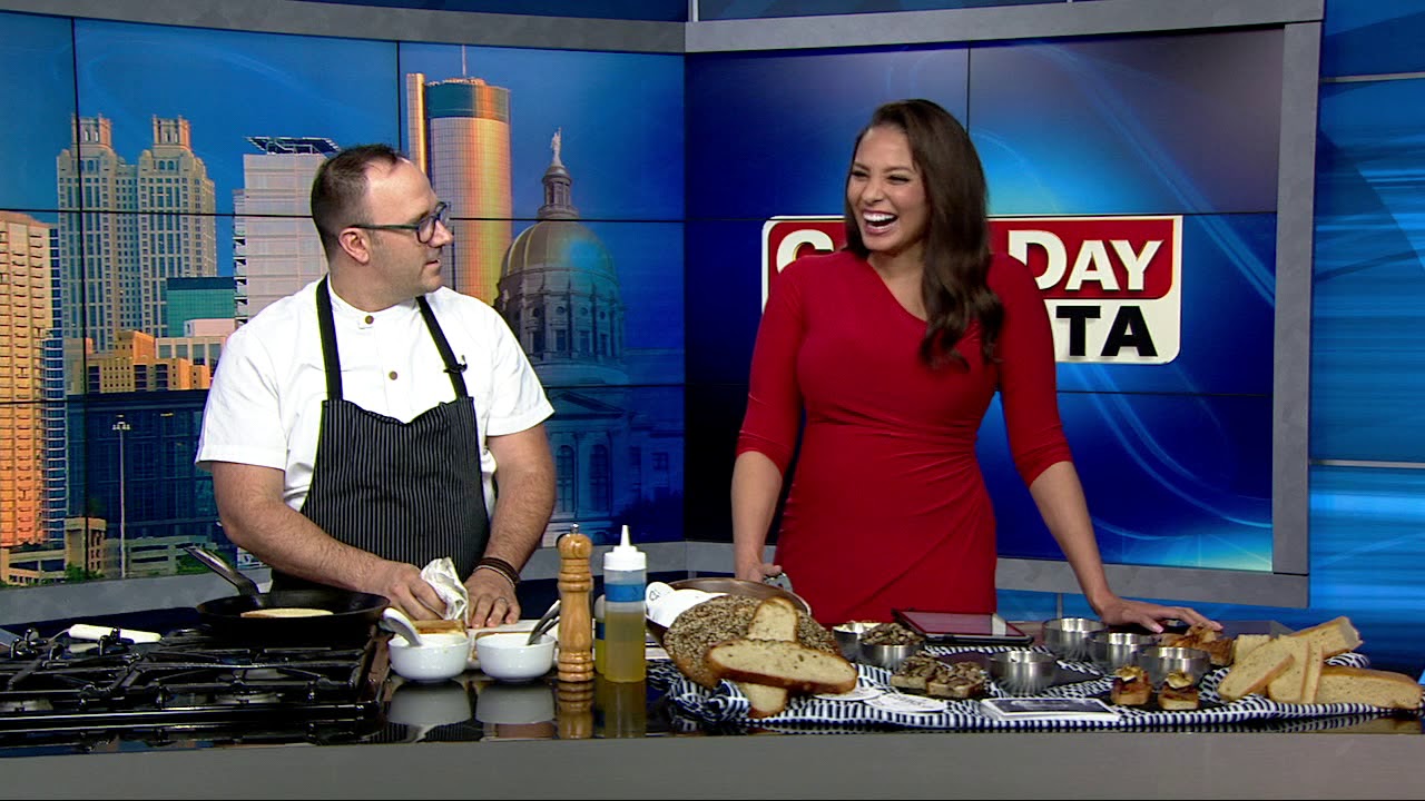 Cooking a "bikini" with Cooks & Soldiers - YouTube