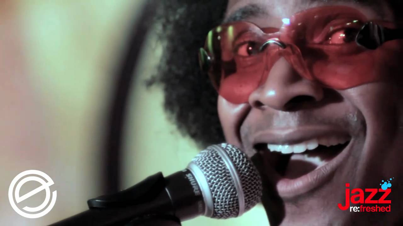 Xantone Blacq live @ Jazz re:freshed 2011 - YouTube
