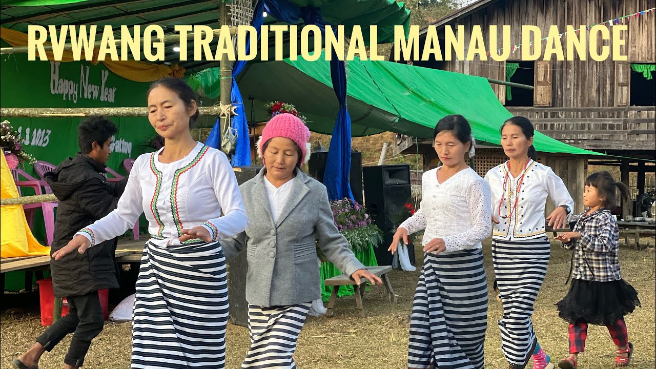 Rvwang Traditional Manau Dance | ရ၀မ်ရိုးရာမနောအက | ပူတာအို‌ဒေသ - YouTube