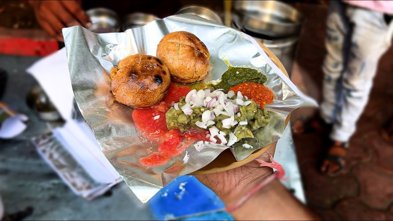 Indore Unseen Street Food | Litti Chokha | Indore Street Food | - YouTube