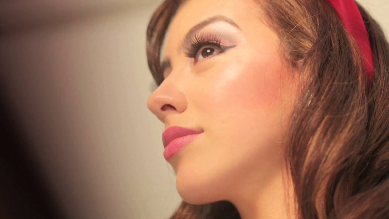 Pin Up Girl - Elizabeth Castro - Studio BTS - YouTube