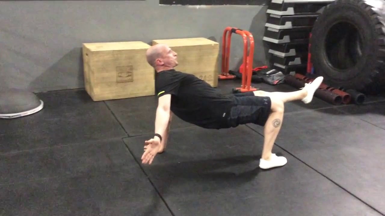 Workout: Sidekick Through - YouTube