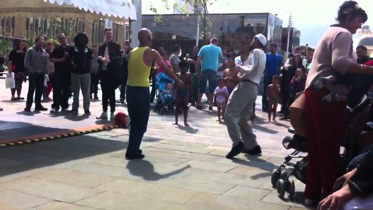 Funny muslim man dancing to bassline and garage! - YouTube