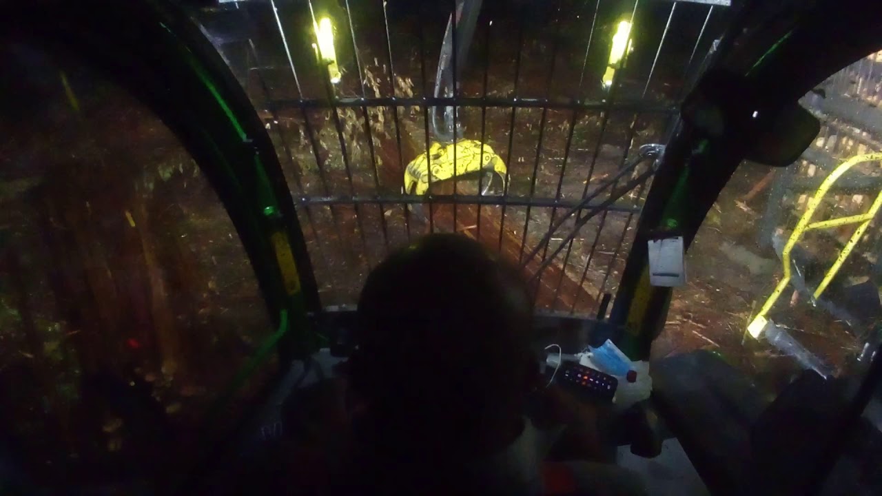 forwarder 1910e JOHN DEERE 6x6 com cabine giratória - YouTube