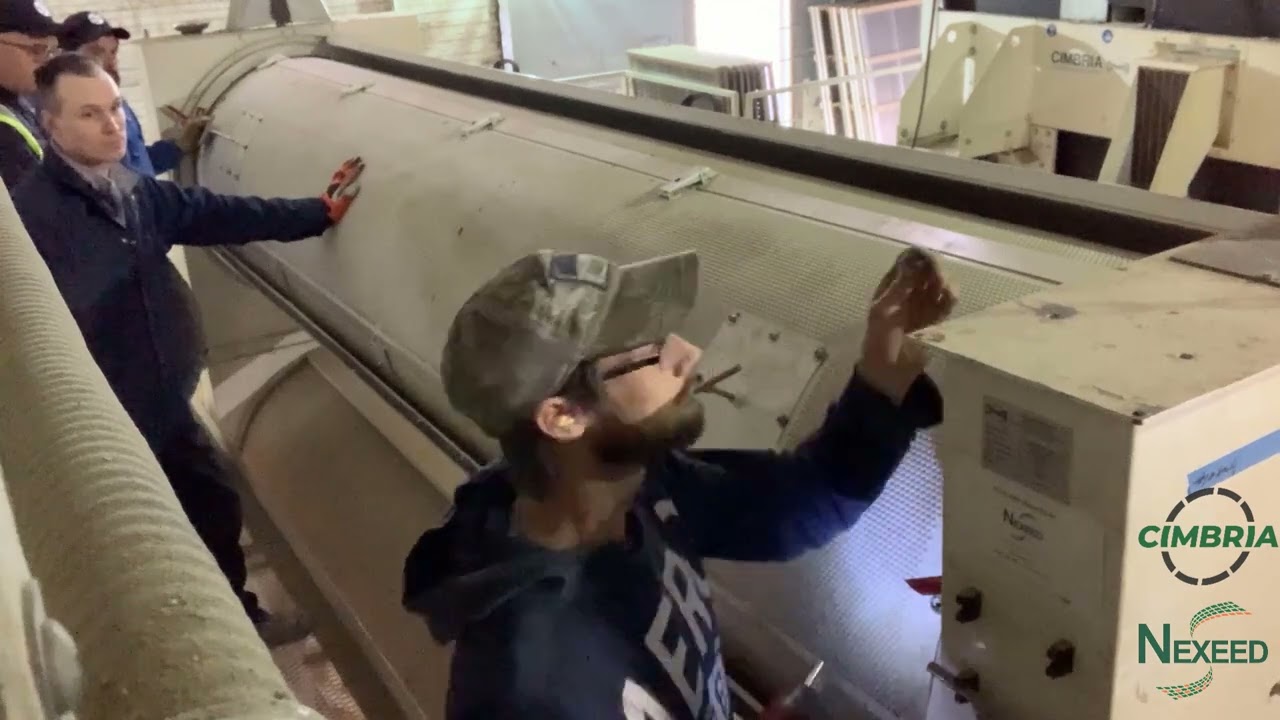 Segment Removal on the Cimbria Heid Indented Cylinder Separator - YouTube