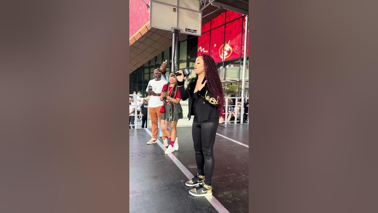 Ayanna sings Acapella at Angela Yee Day - YouTube