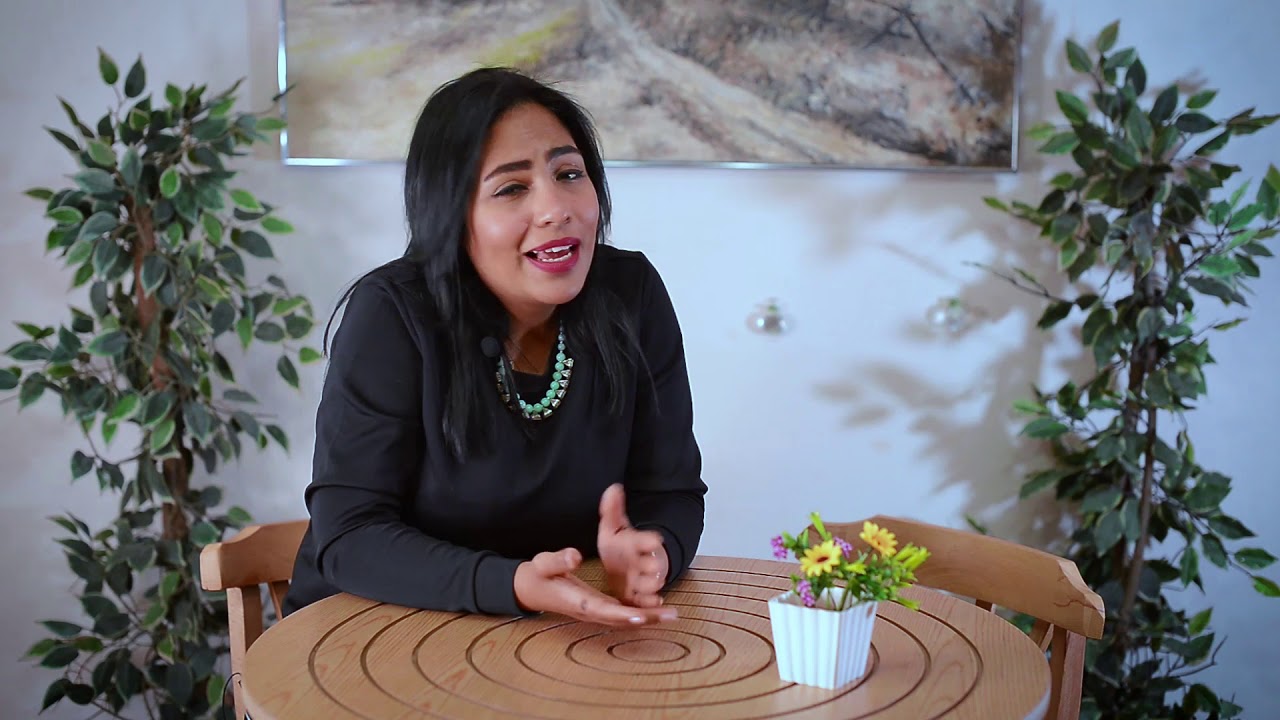 Interview - hala Farouk | عرف نفسك - يا هلا مع هالة فاروق - YouTube