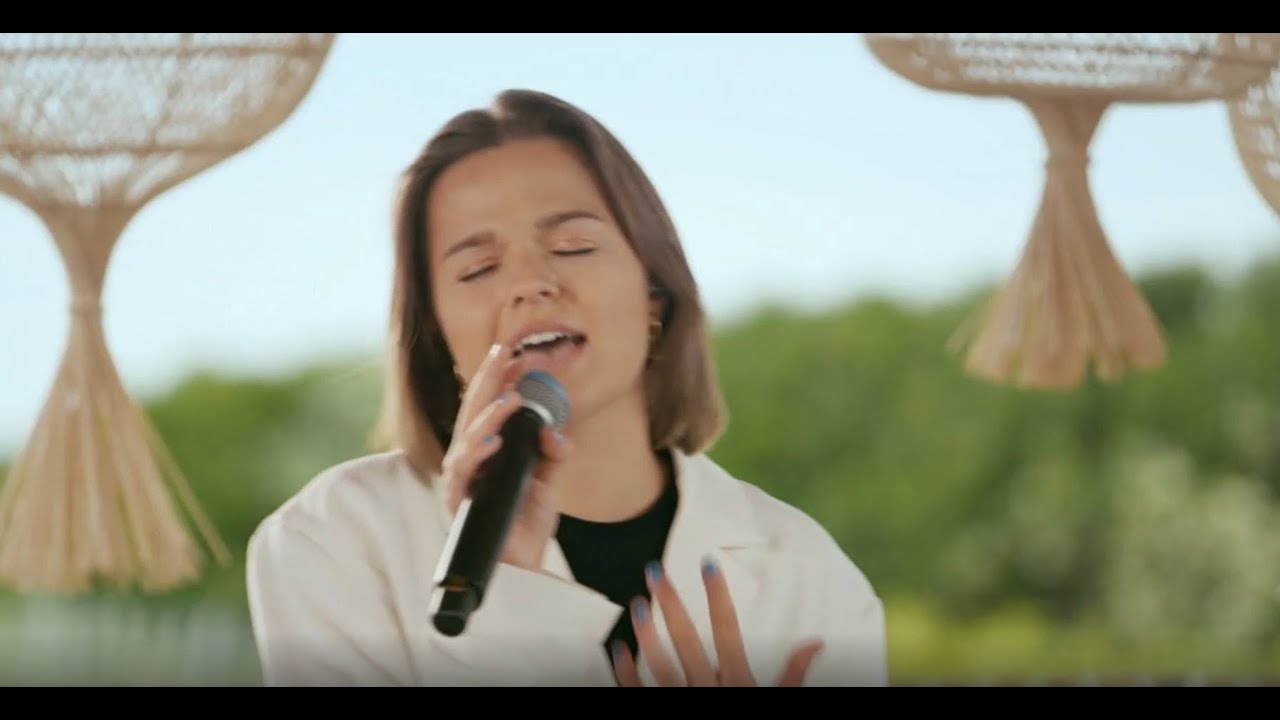 Pauline - 'You Have A Heart' First Audition at Regi Academy - YouTube