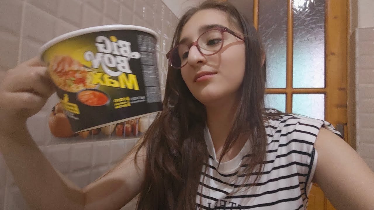 Big Bon Max noodle- yeyirəm. - YouTube