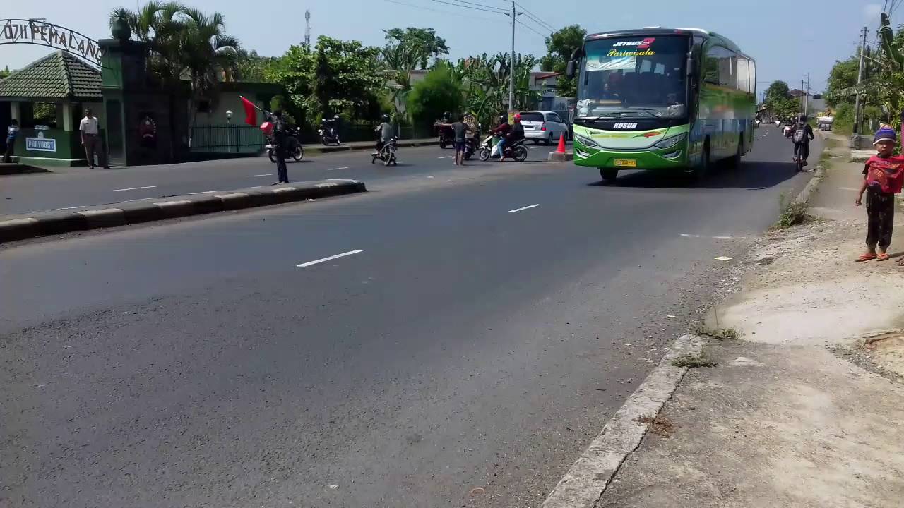 Telolet bus bersama wisata - YouTube