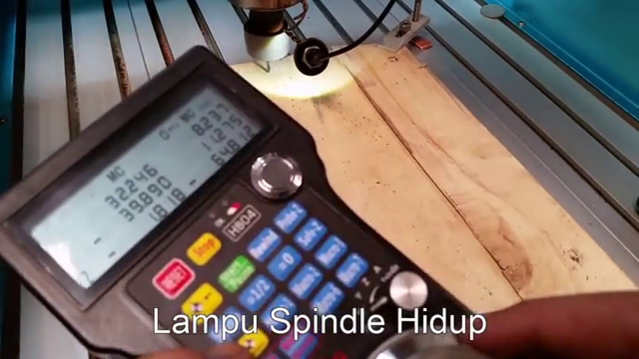 CNC Router - 2200W max Spindle - Wireless Remote Control - Manual Mode ...