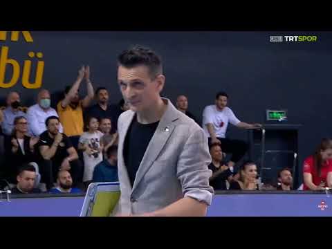 Fenerbahçe tam öndeyken, Kübra Akman maçı alıyor.Maçın kırılma anı!