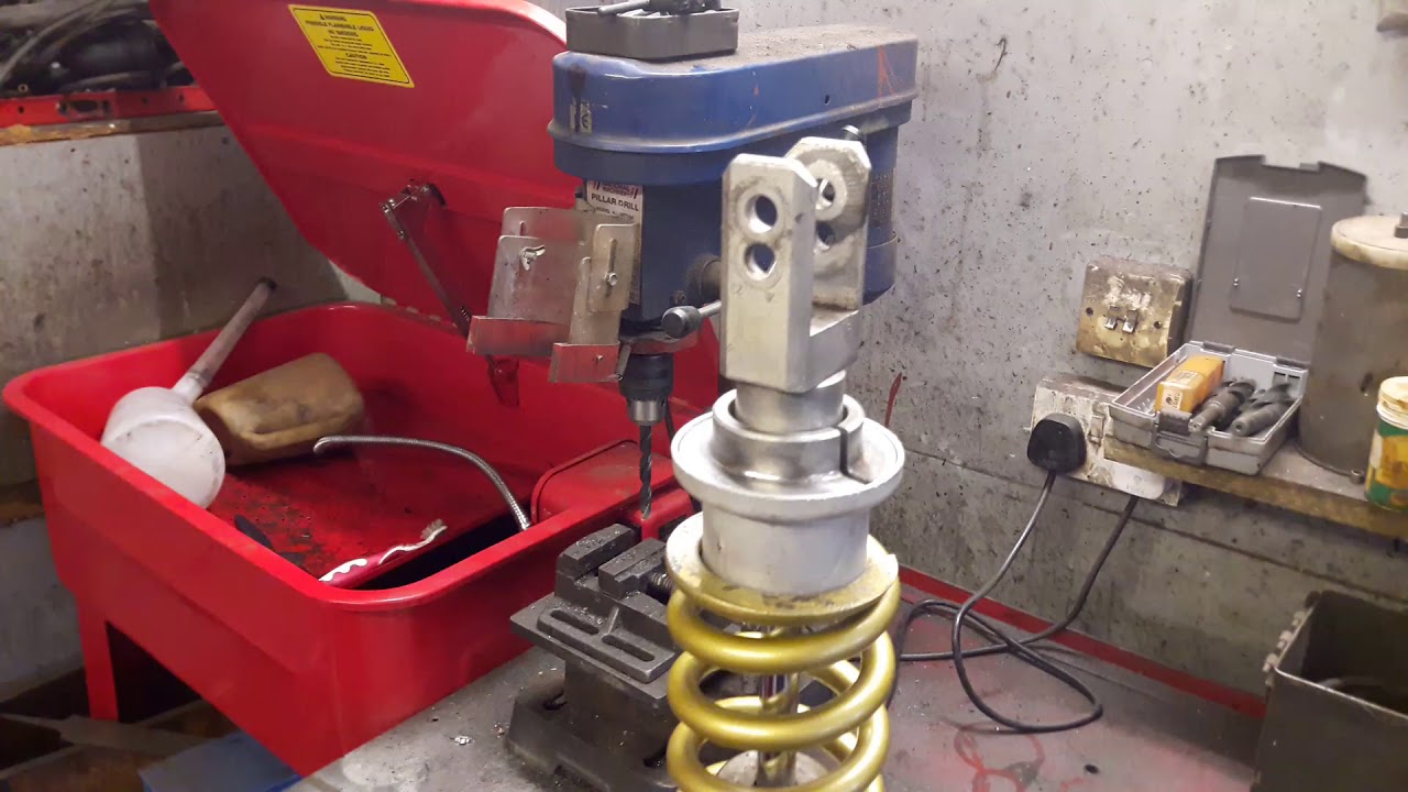 DR-Z250 DR250SR Djebel SJ45A rear shock stripdown - YouTube