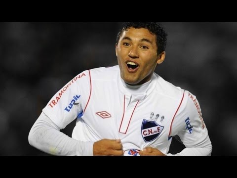 Tabaré Viudez-Goles-2015-HD - YouTube