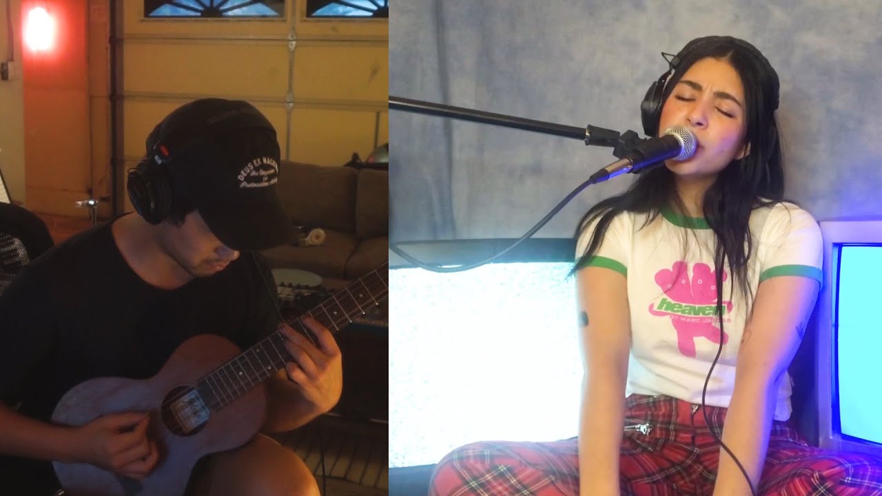 TV - Tyzo Bloom feat. Pom Pom Squad (Acoustic) - YouTube