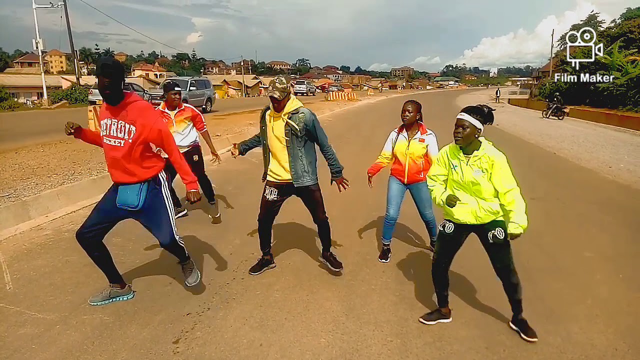 No body Dance video by The Mob Ug dancers ft Blaq d Eko - YouTube