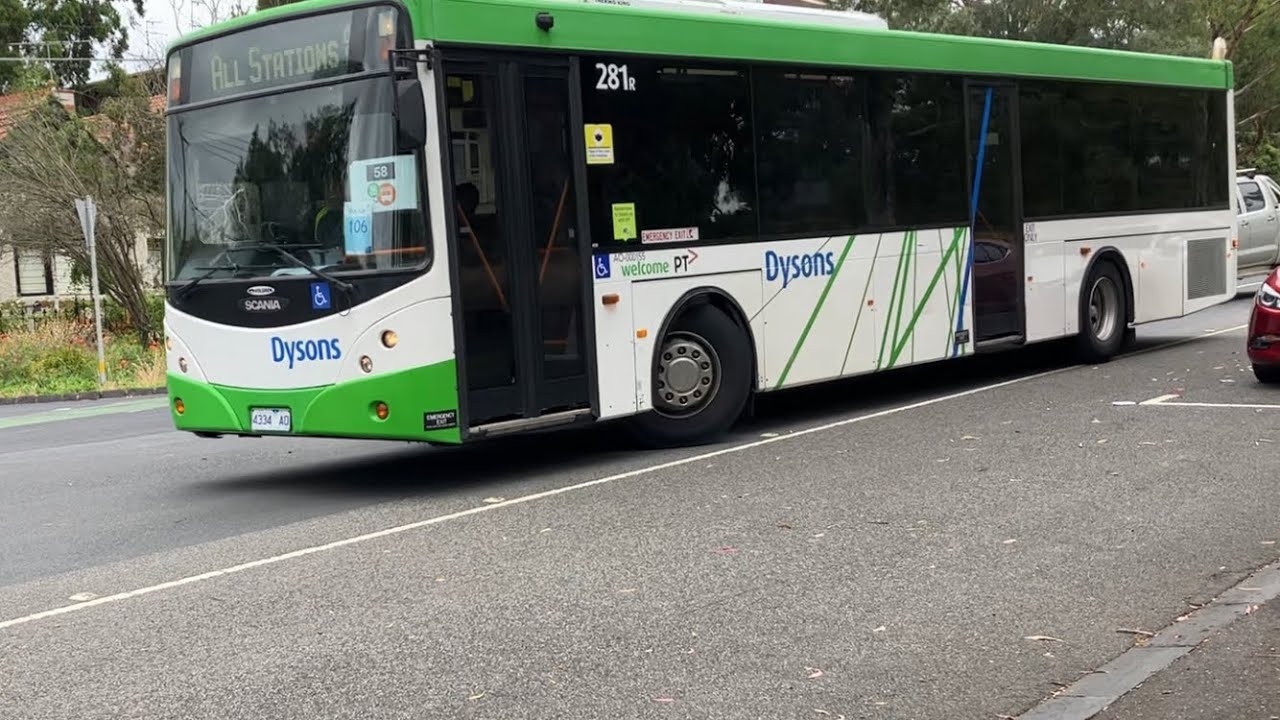 Dyson’s #281 on Tram Route 58 replacement, West Coburg - YouTube