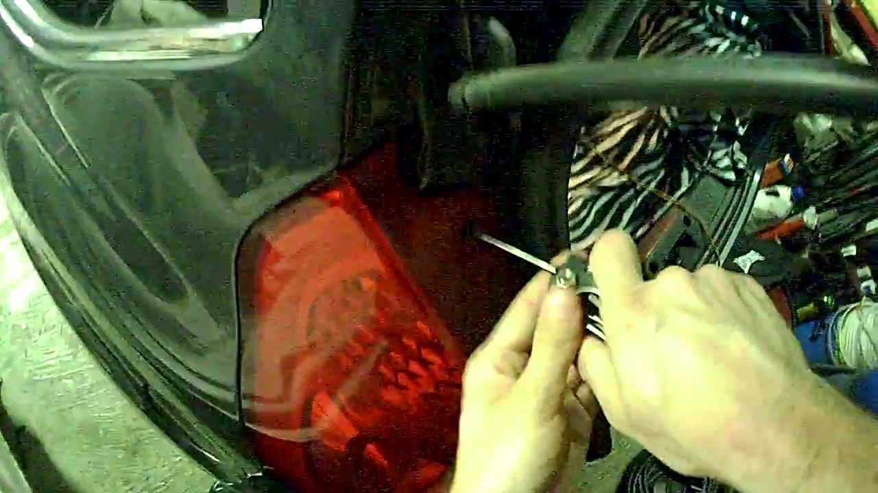 ford fiesta mk7 stop - YouTube