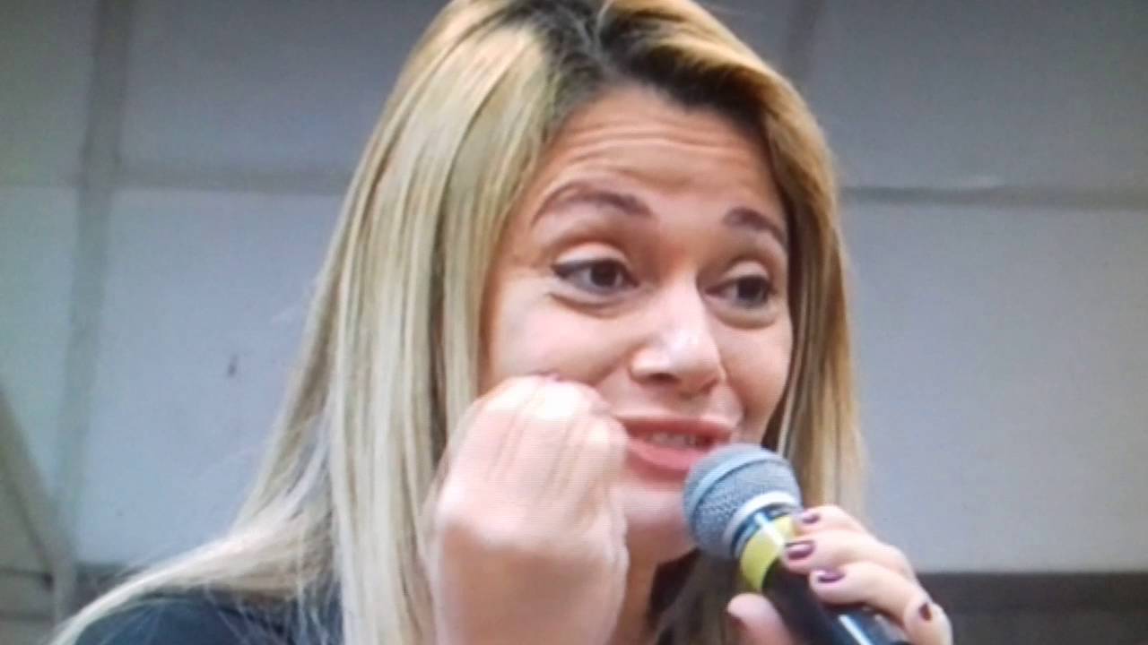 RUTH SILVA canta: LEVANTA -TE de ÁLVARO TITO - YouTube