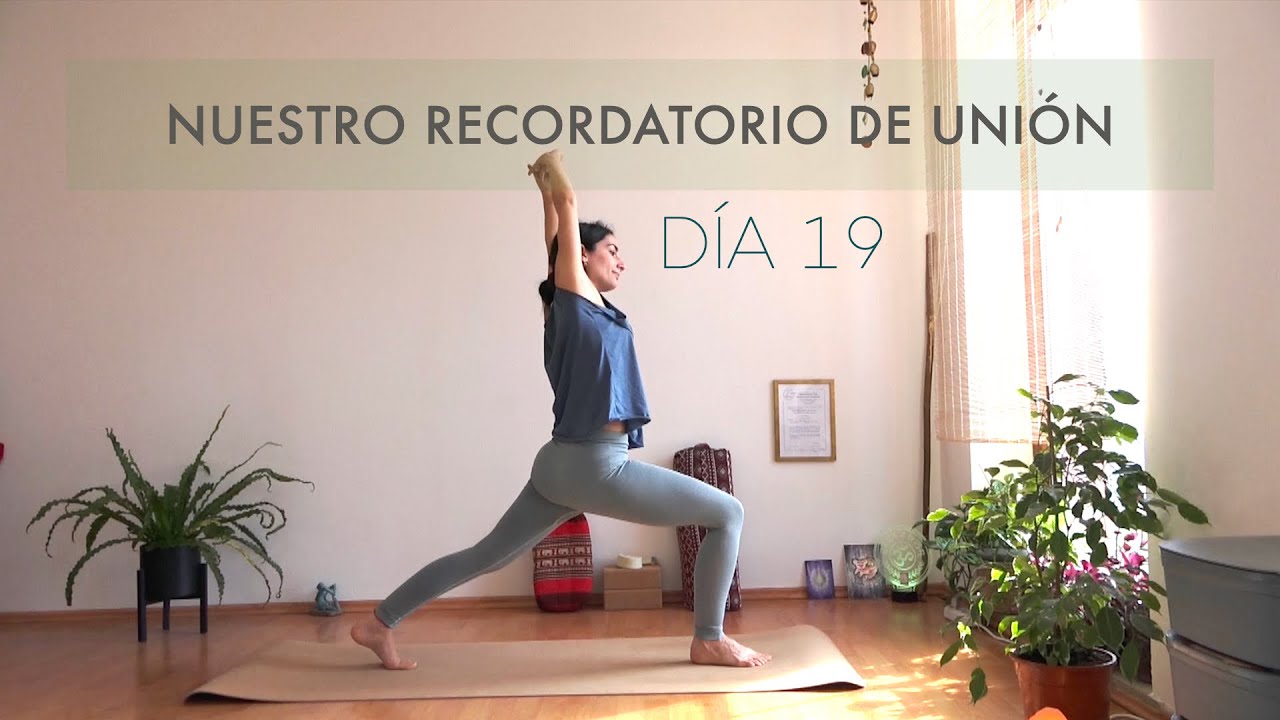 Clase de Yoga DINÁMICA de nivel intermedio-suave | Nuestro Recordatorio ...