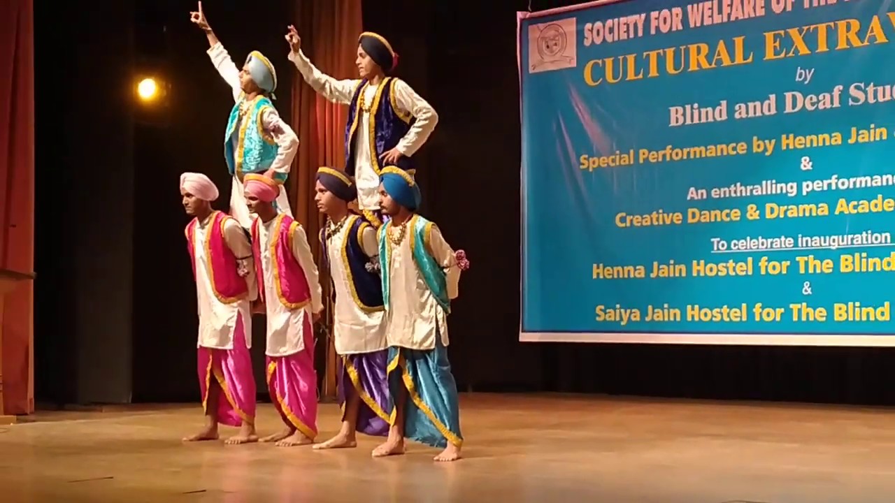 Heavy weight Bhangra (full HD Video).. - YouTube